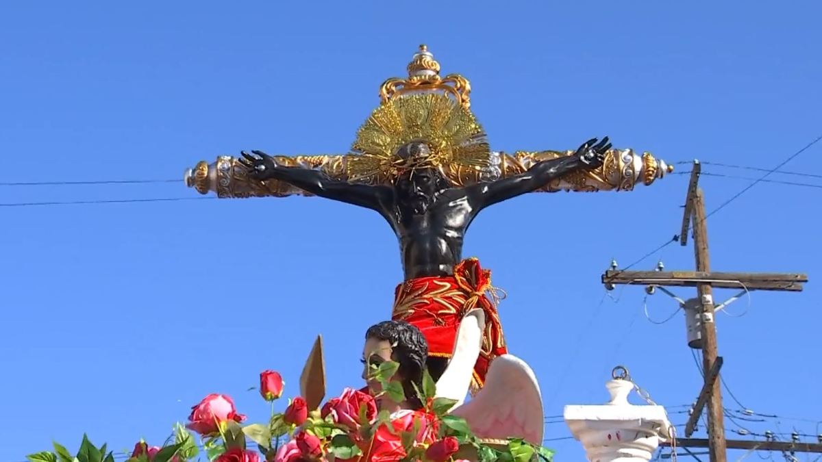 Cientos reciben al Cristo Negro de Esquipulas en LA – Telemundo 52