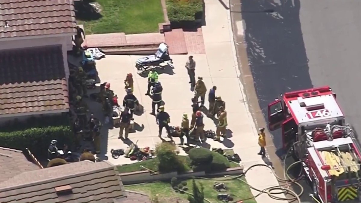 Incendio en residencia de Walnut deja dos personas muertas – Telemundo 52