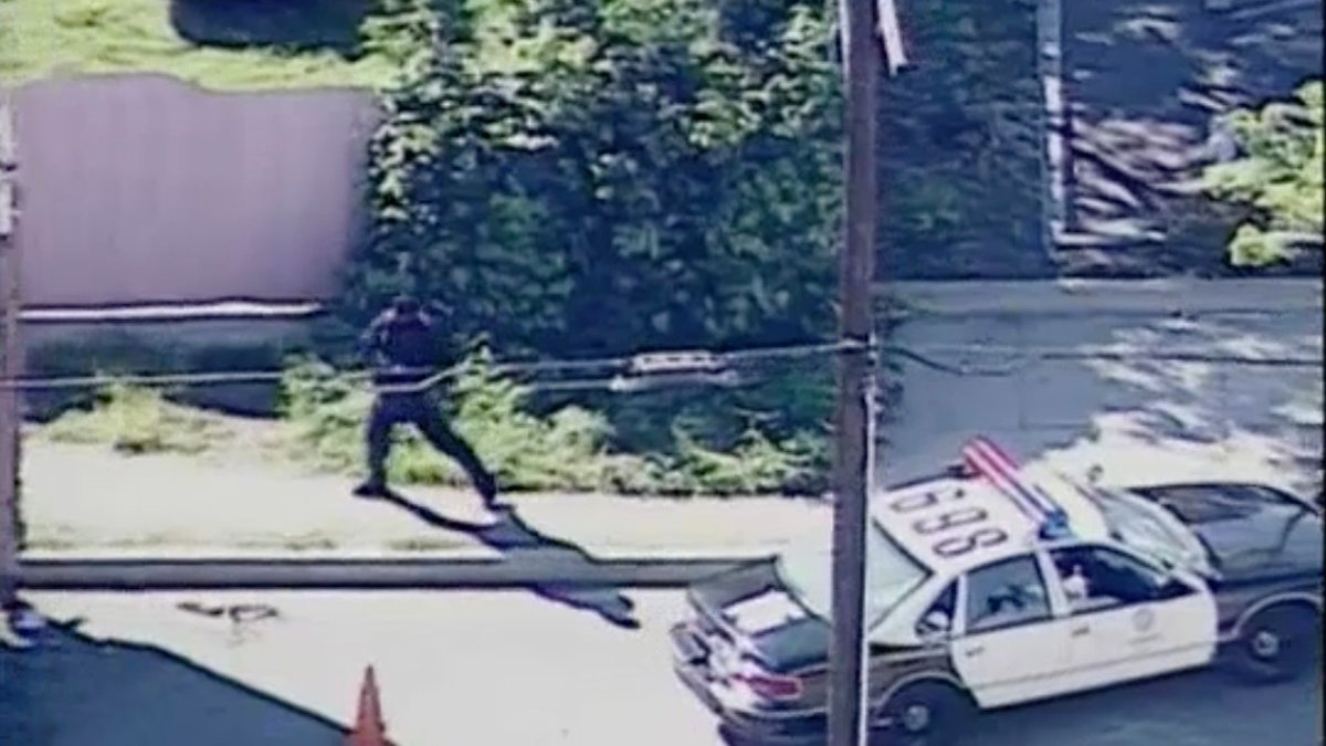 Lo que sucedió en el tiroteo de North Hollywood en 1997 – Telemundo 52