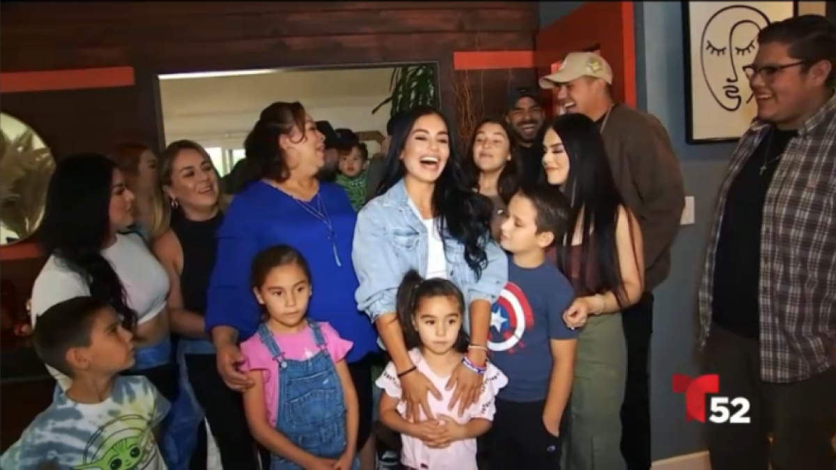 Cynthia Castillo se reúne con su familia, tras ser eliminada de Exatlón ...