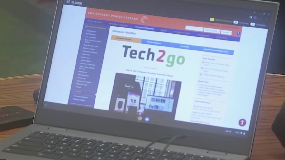 Tech2go: préstamo de computadoras en bibliotecas de Los Ángeles ...