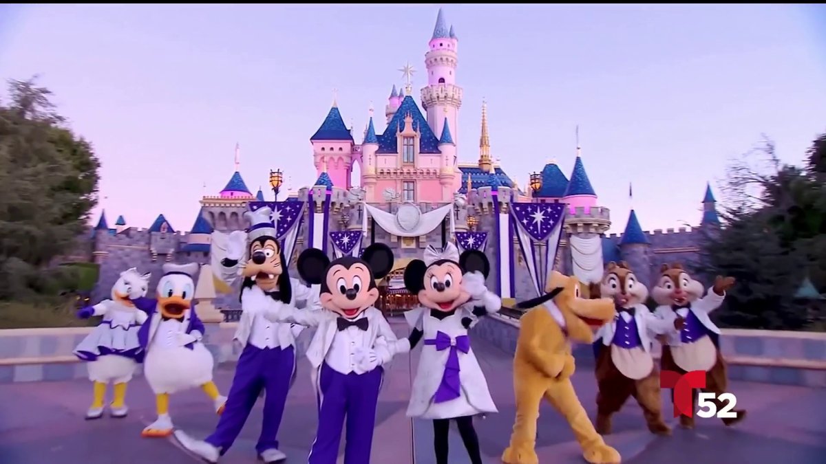 Disneyland Resort celebra 100 años de "The Walt Disney Company ...