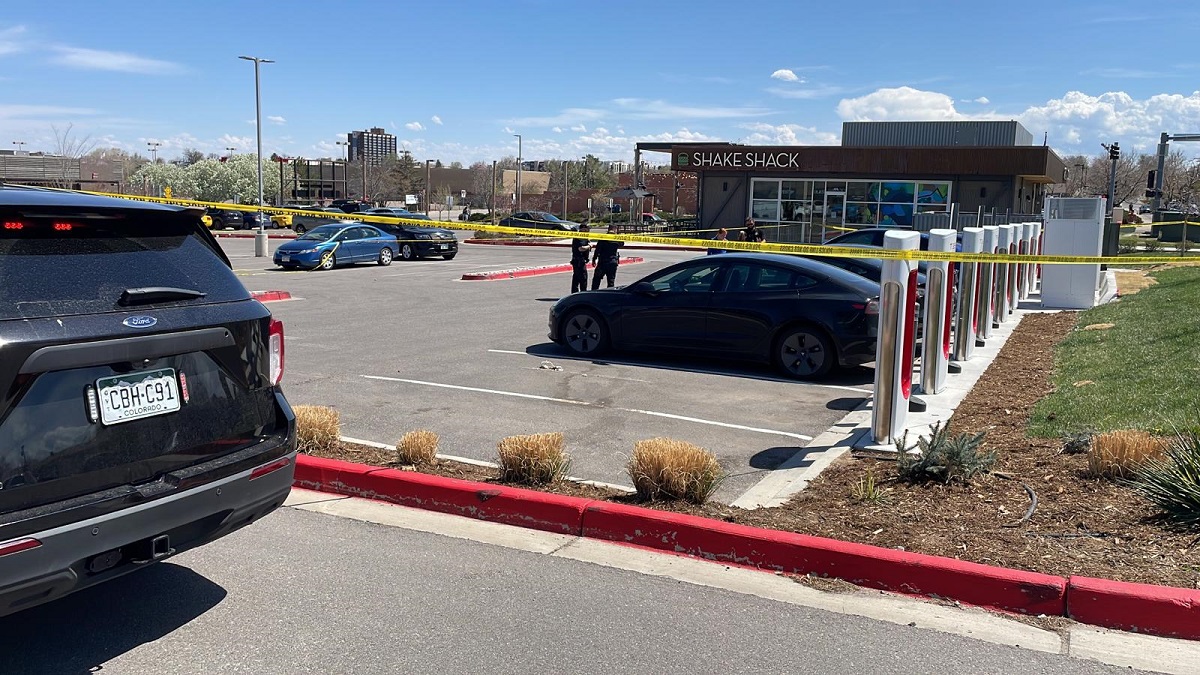 Colorado: altercado entre dos conductores de Teslas termina en tiroteo ...