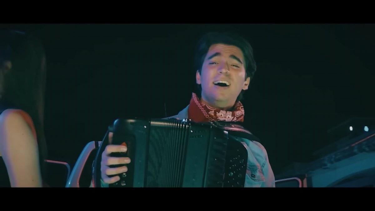 Brandon Báez estrena “Ay Bandida” – Telemundo 52 Brandon Báez estrena “Ay Bandida” – Telemundo 52