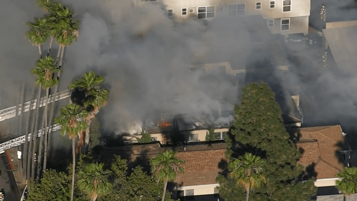 Incendio en Hollywood – Telemundo 52