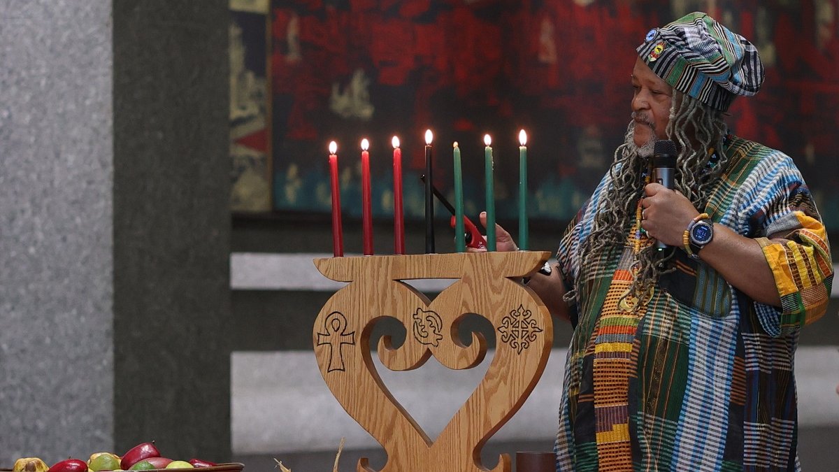 Celebración de Kwanzaa 2024 en Los Ángeles – Telemundo 52