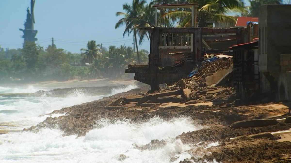 La erosión amenaza las costas en Puerto Rico – Telemundo 52