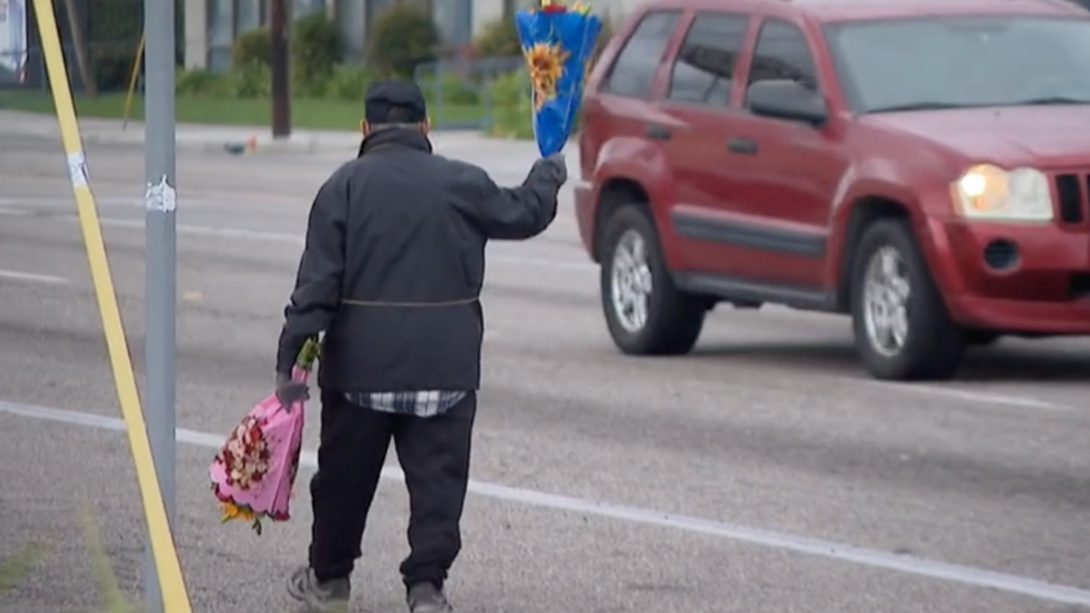 Comunidad de Downey se moviliza para ayudar a vendedor de flores ...