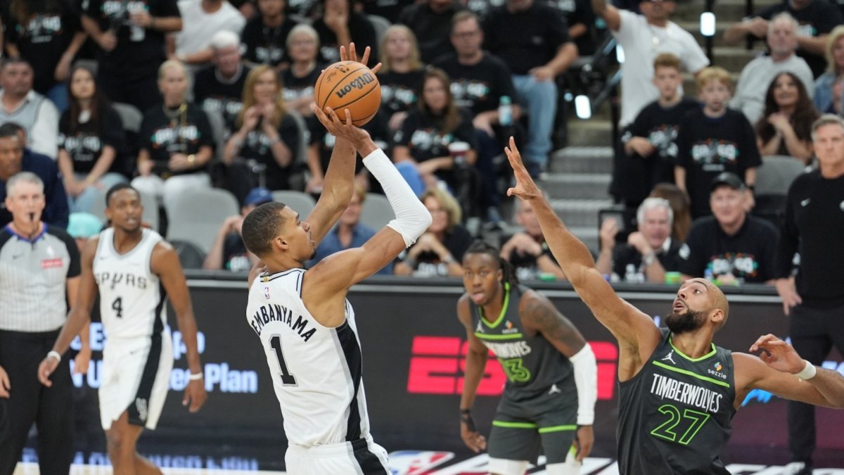 Watch highlights of the Spurs’ 133-95 Game 2 win over the Timberwolves ...